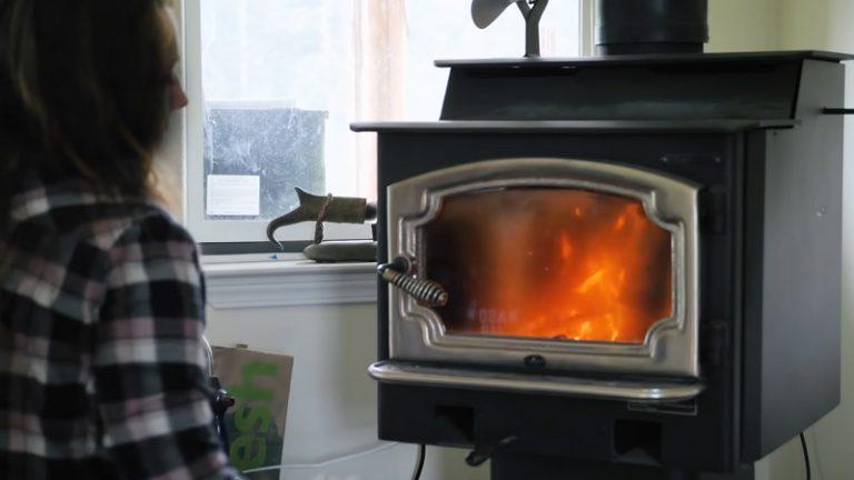 Why Does My Wood Stove Smells Like Burning Plastic - Fix It In The Home Why Does My Wood Stove Smells Like Burning Plastic - Fix It In The Home